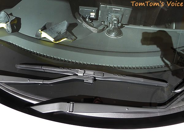 PIAAのワイパーに交換するのにえらく手間取る S660の場合PIAAはややこしい│TomTom's Voice2 エンスーのための車情報